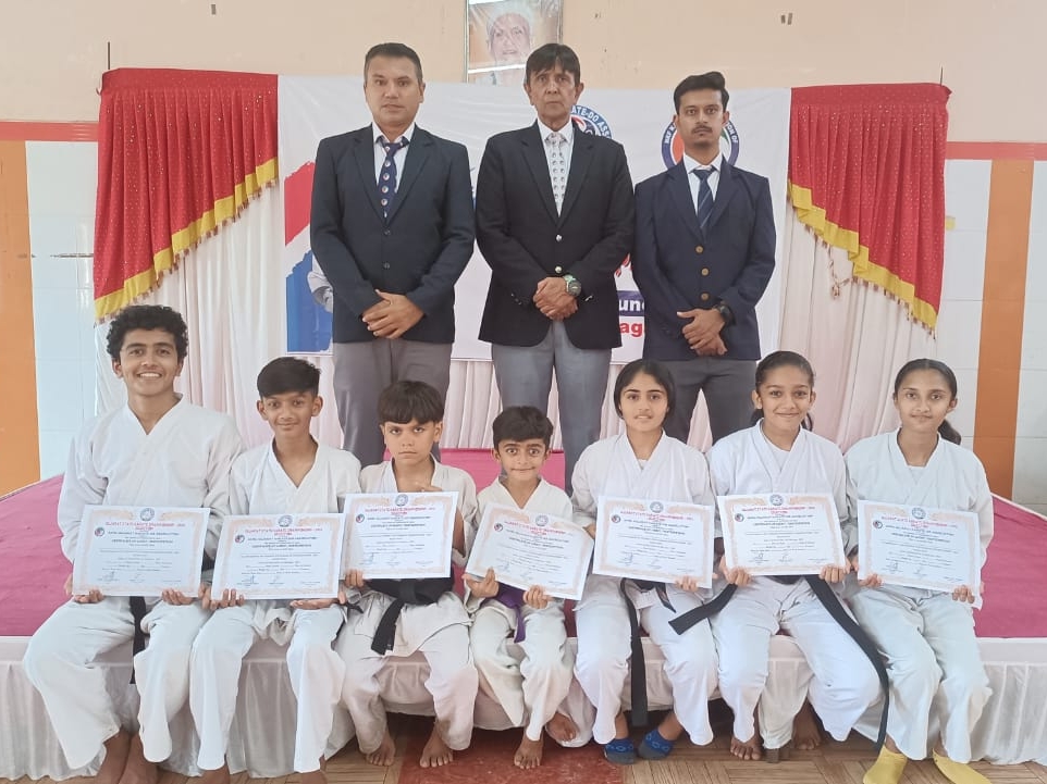 As many as 11 medals won in various karate competitions, students ...