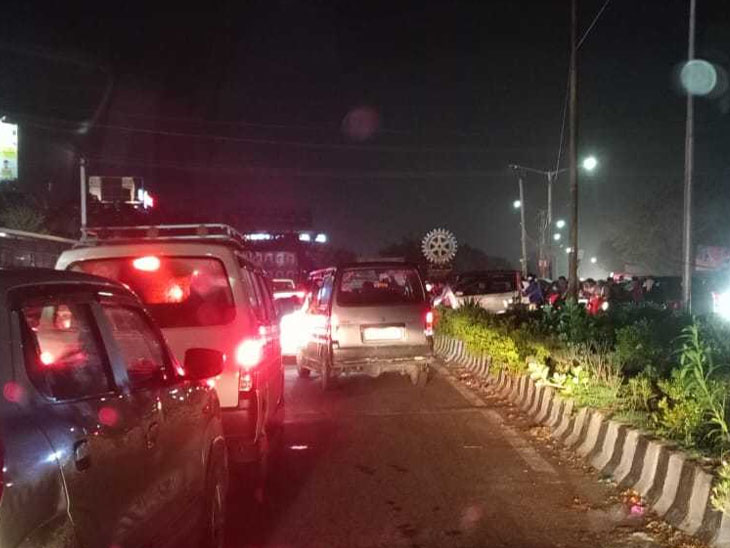 Hours of traffic from Oslo to Rotary Circle | લોકોમાં વધતી નારાજગી ...