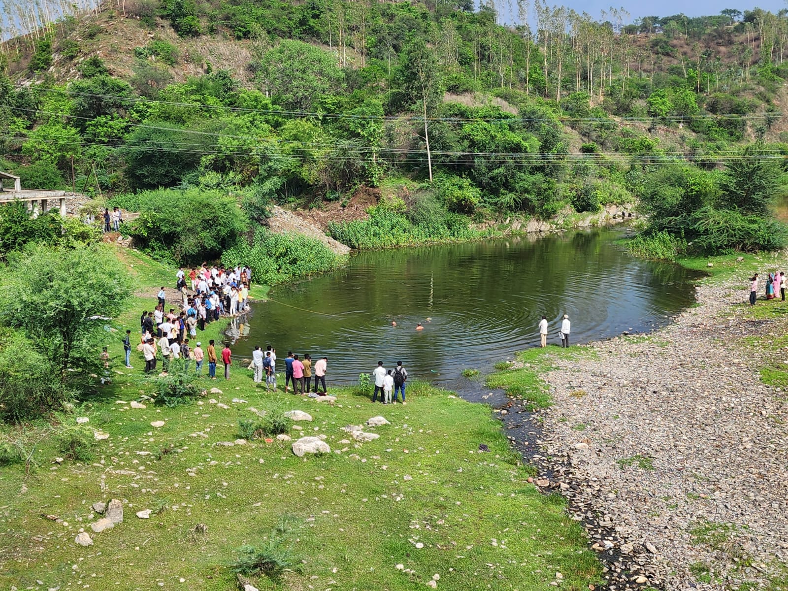 Youngsters from Panchmahal drowned while bathing in river near Ukhreli ...