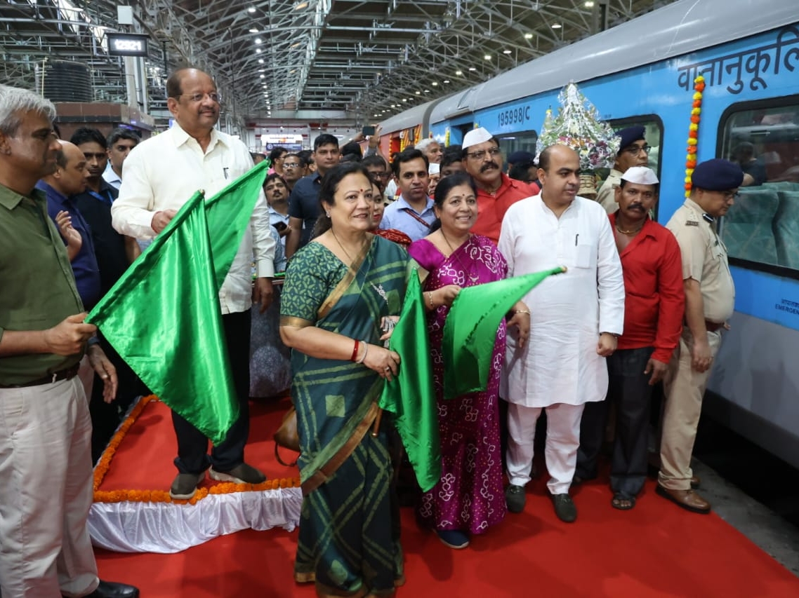 Flying Rani Express train connecting Surat to Mumbai launched with new ...