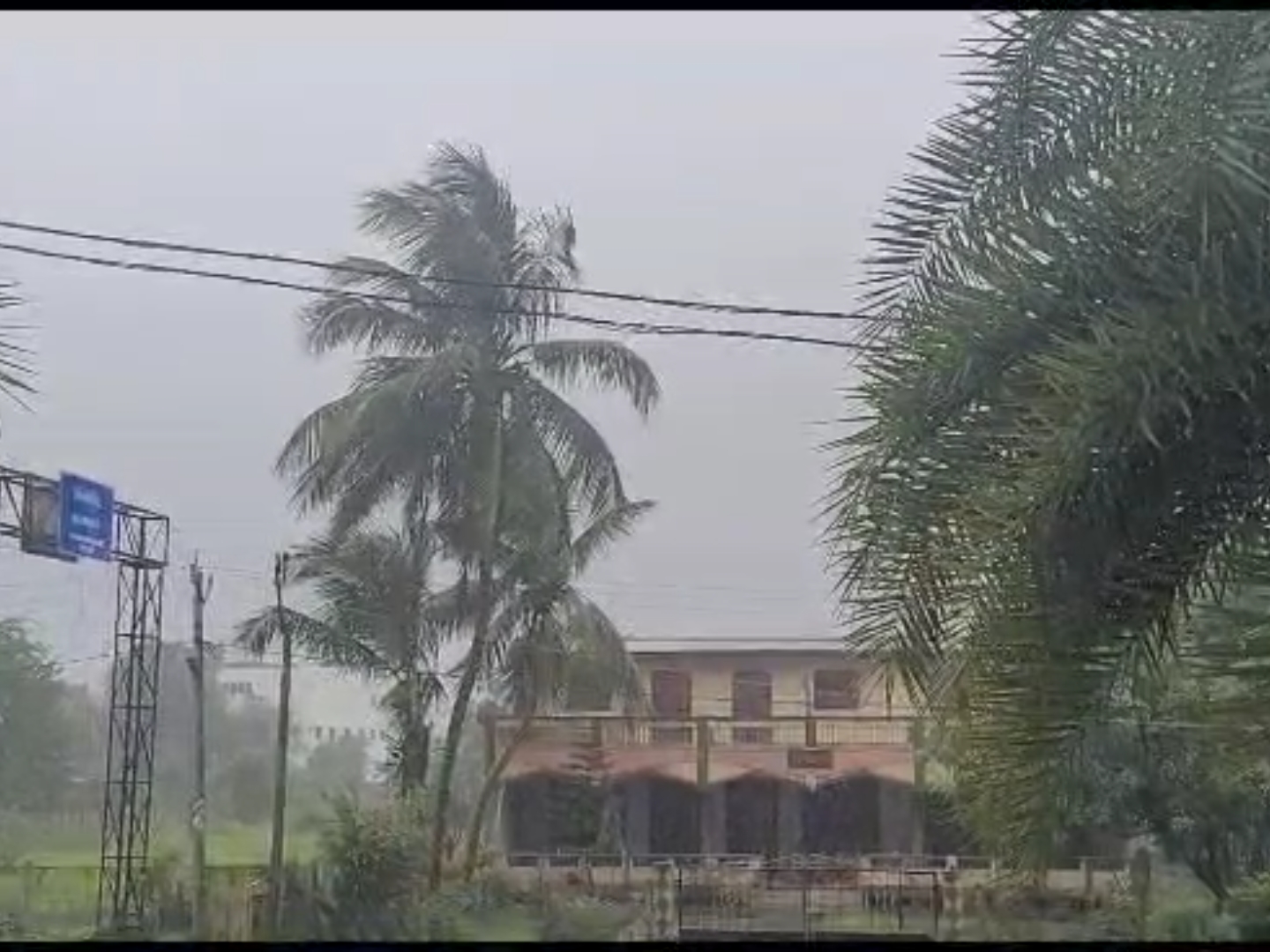 After a one-day cloud break in Navsari, the city received rainy weather ...