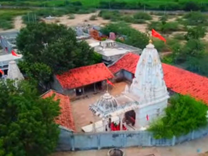 Khareshwar Mahadev Mandir situated in Rankanth Narali village known for ...