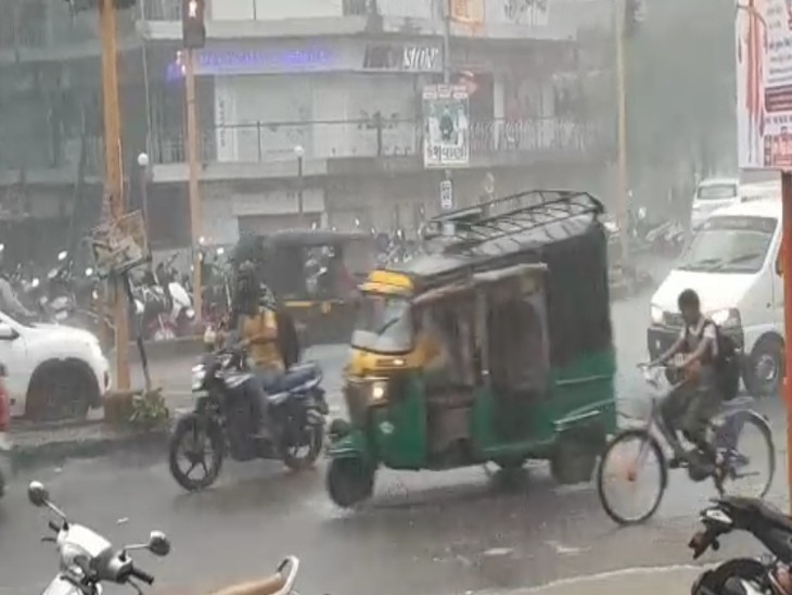 Umrala received 4 inches of rain in 4 hours, Bhavnagar and Vallabhipur ...