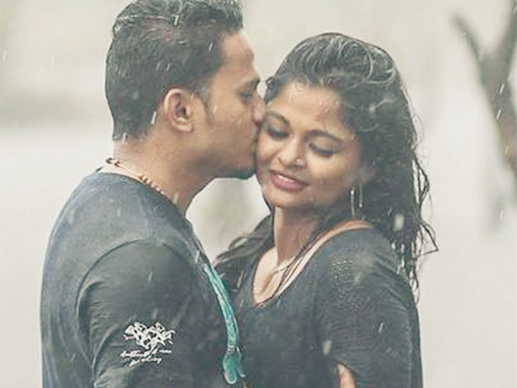 The third angle of the love triangle... | જોબન છલકે: પ્રણય ત્રિકોણનો ત્રીજો ખૂણો... | Divya Bhaskar