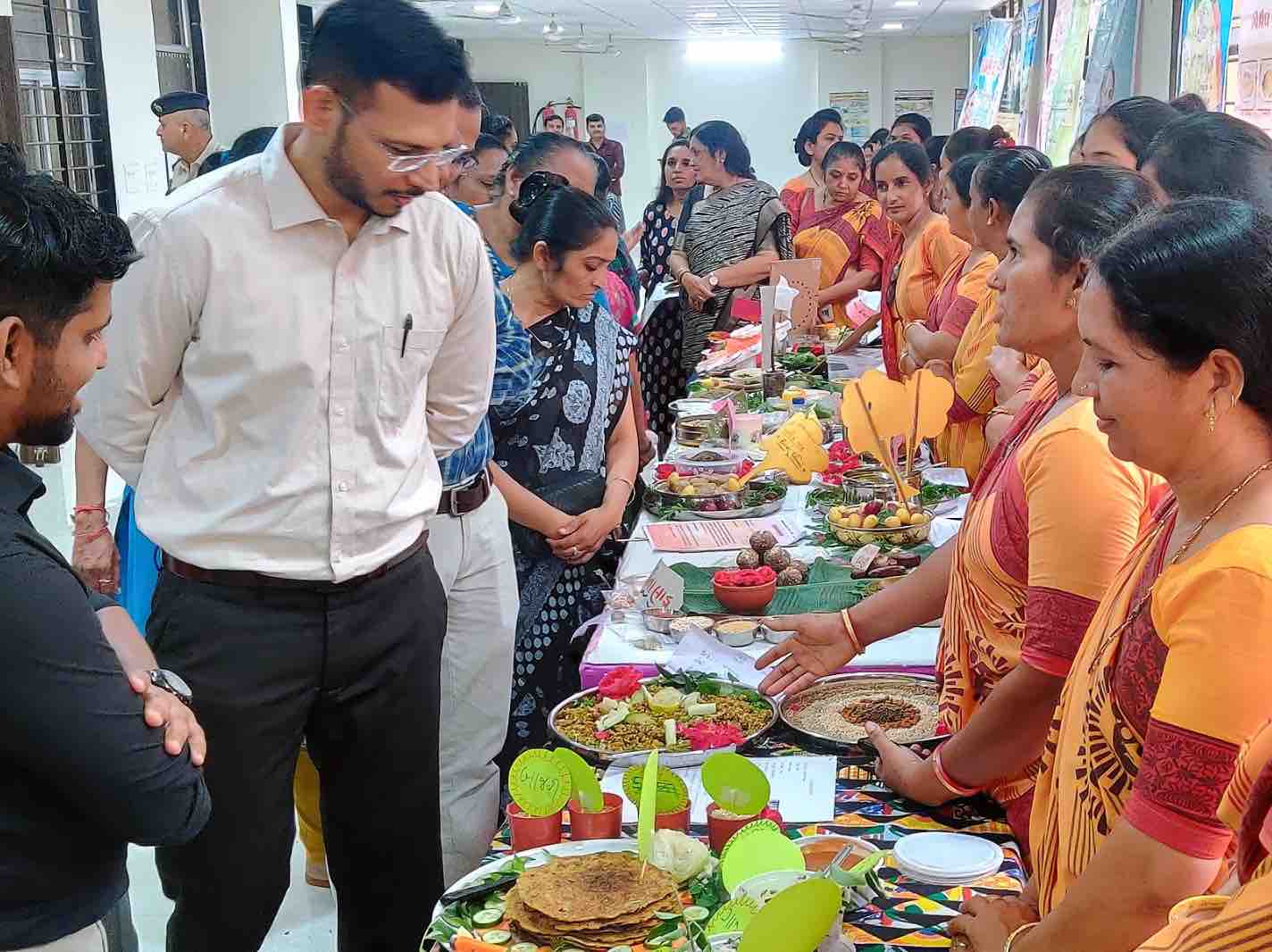 A district level dish competition was held in the presence of Amreli ...