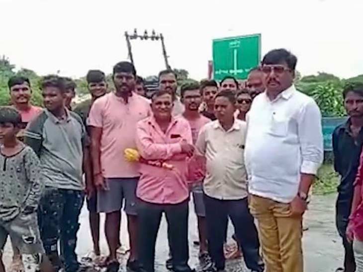 Dhadhar river overflows in 10 villages of Dabhoi in Vadodara, traffic ...