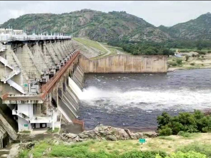 Bank villages of 5 talukas of Mehsana were alerted after opening 2 ...