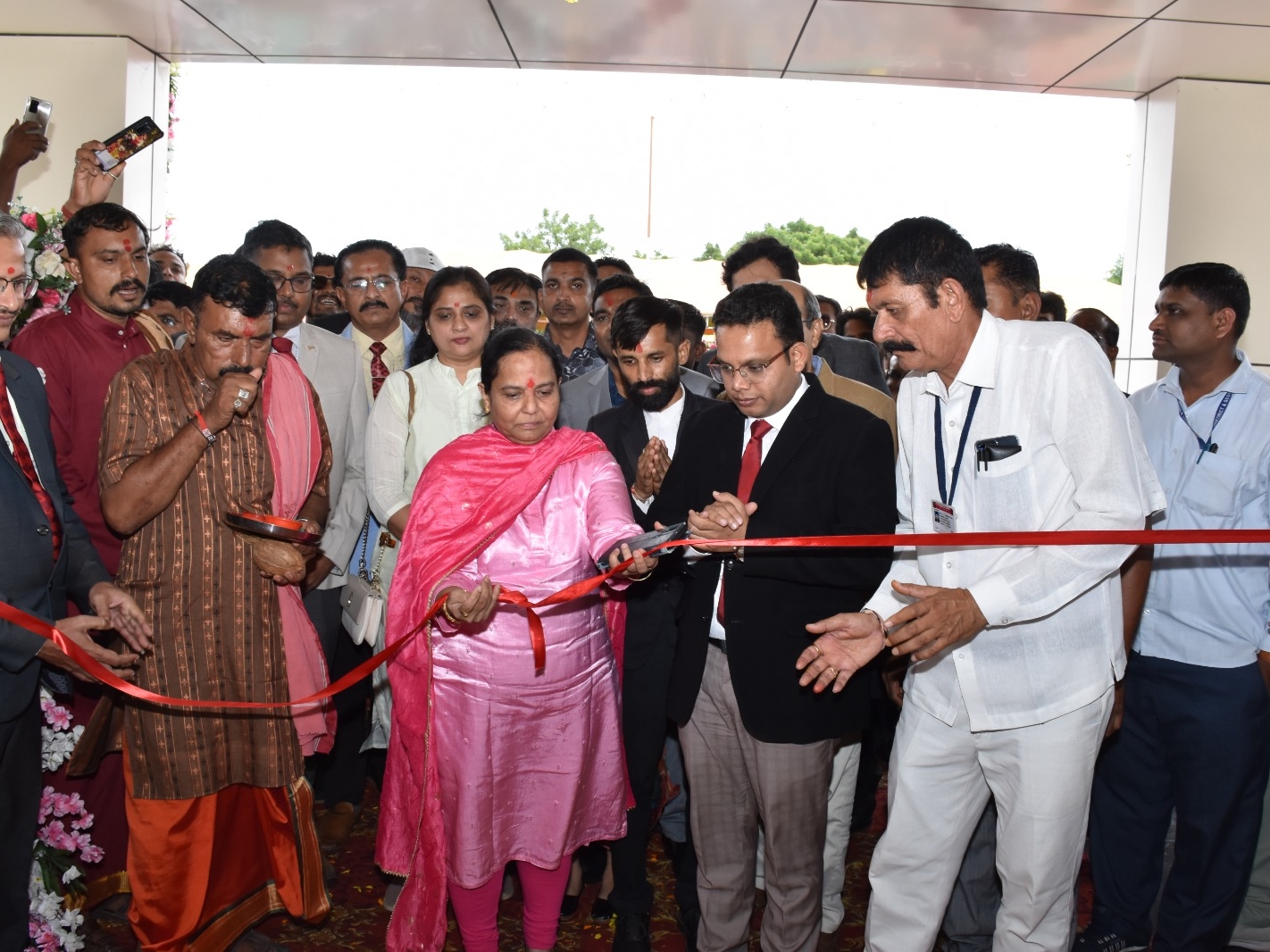 In Ranpur Rs. District Judge KR Prajapati inaugurated the newly ...