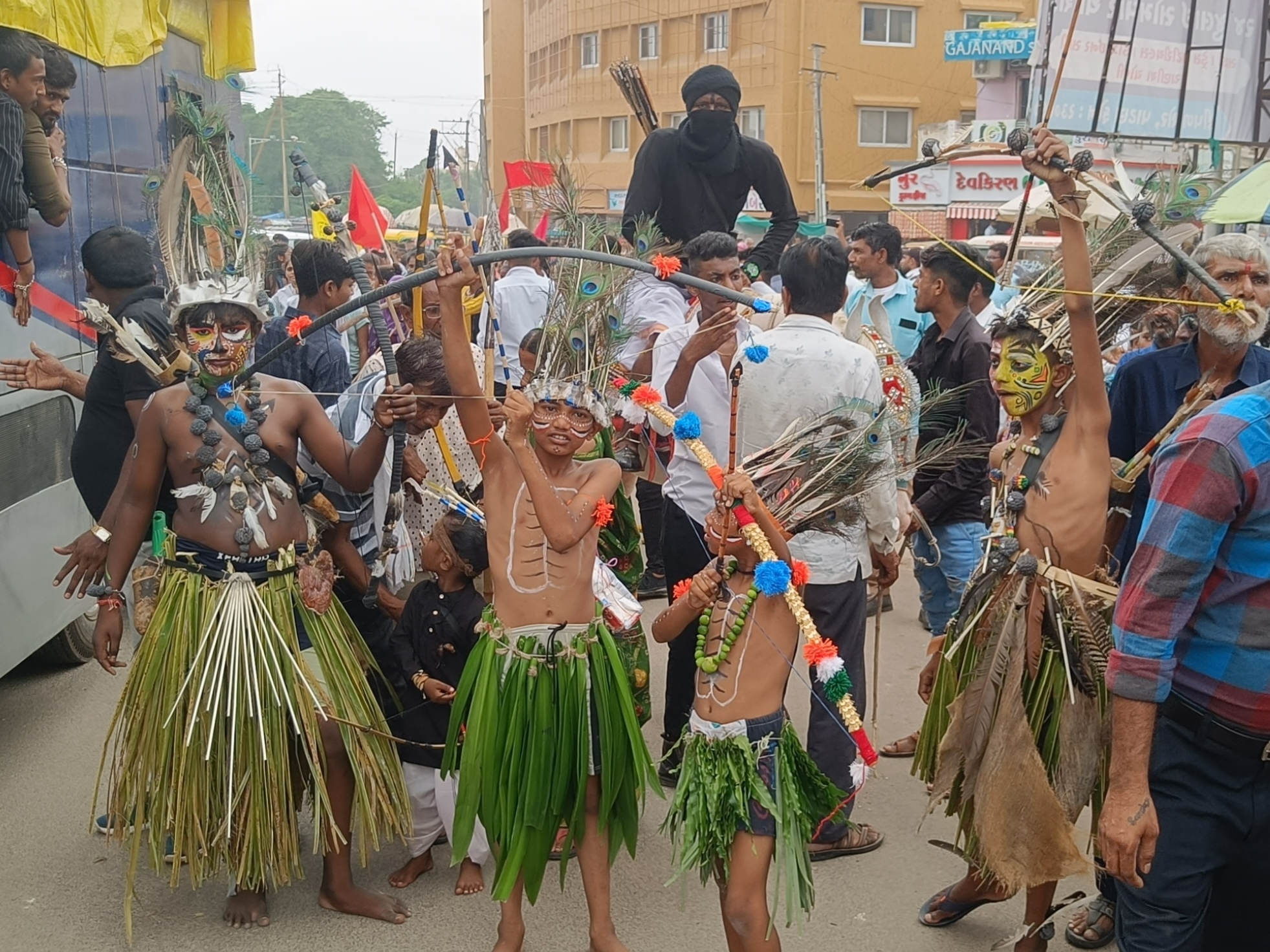 A grand procession took place in Patan city with costumes, tribal ...