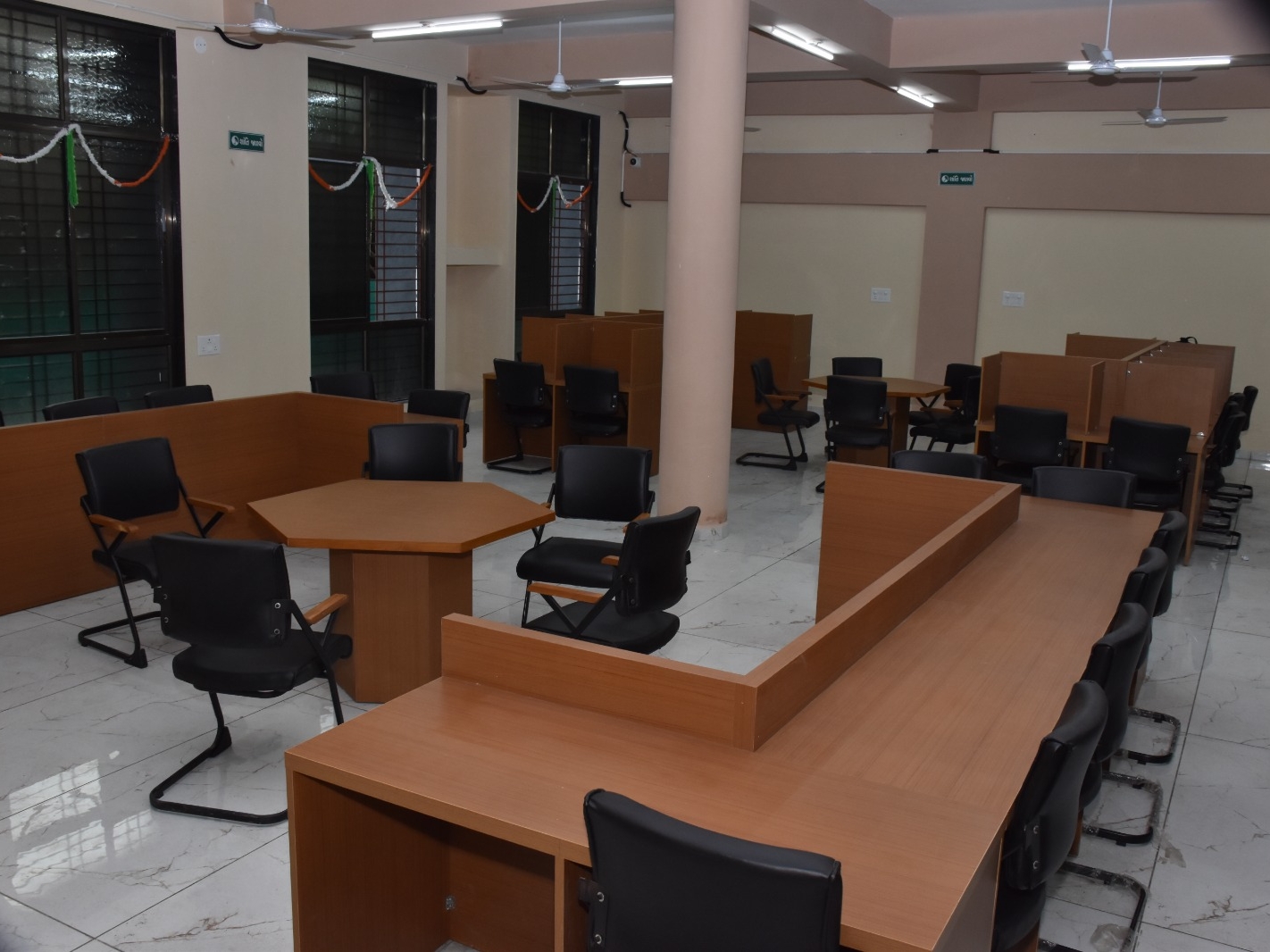 A library stocked with up-to-date books will be gifted | અદ્યતન ...