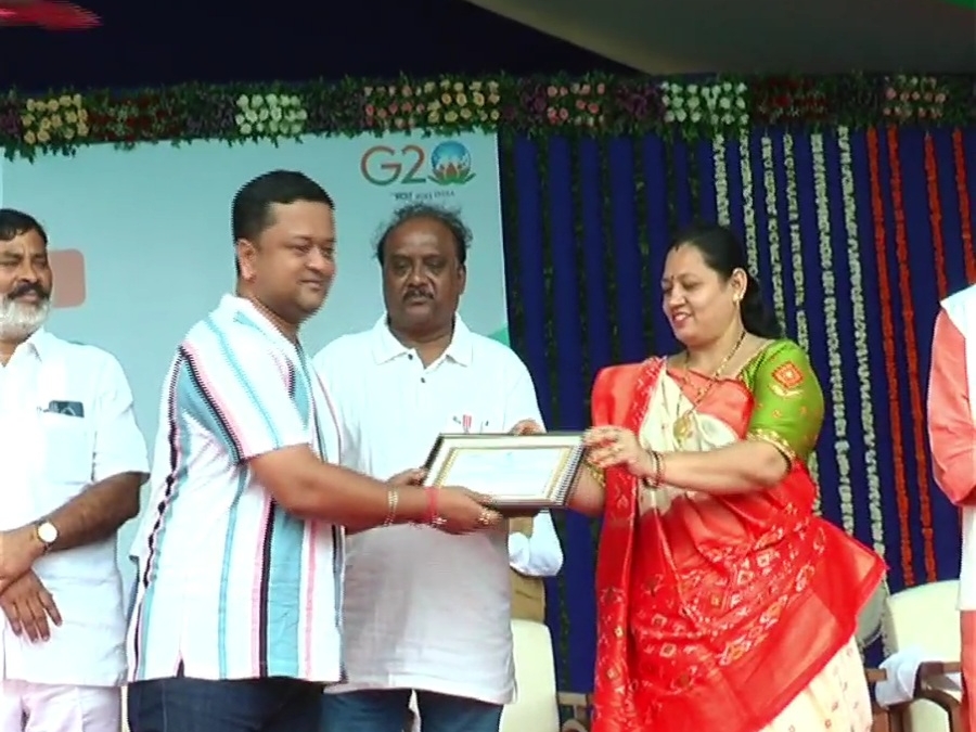 A grand celebration of the 77th Independence Day of the country was ...