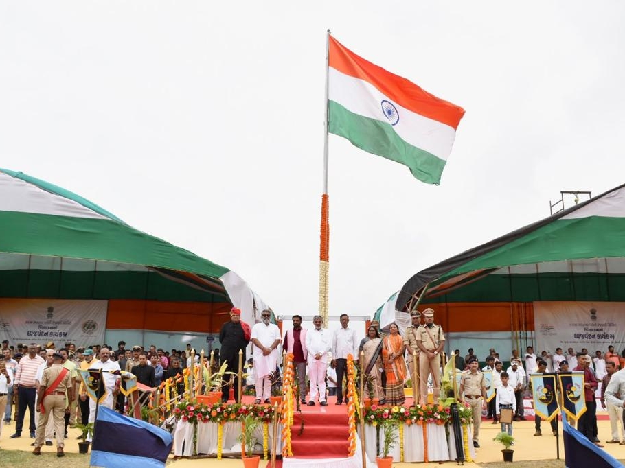 District level celebration of Independence Day in Mandvi | માંડવીમાં ...