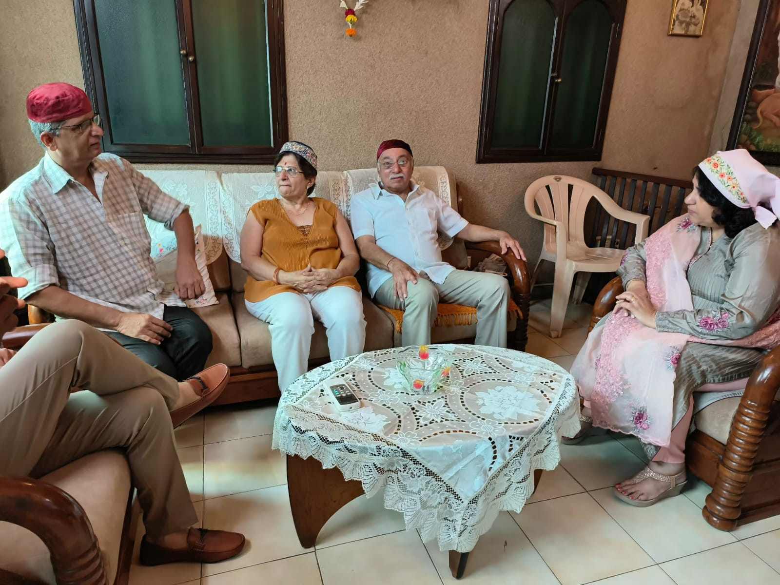 Parsis celebrate Pateti by going to Agiyari, 1393 New Year begins today ...