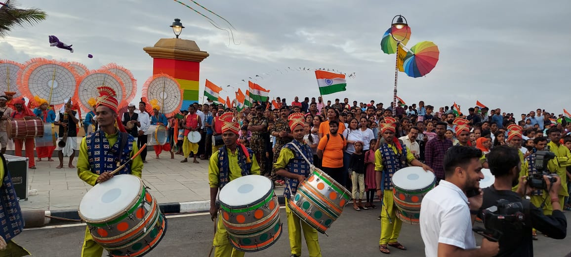 Daman Devka was inaugurated by the Administrator at Sea Front Namo Path ...