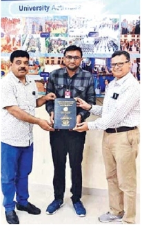 The pride of the Mehta family of the falconry Brahmin caste | બાજ ...