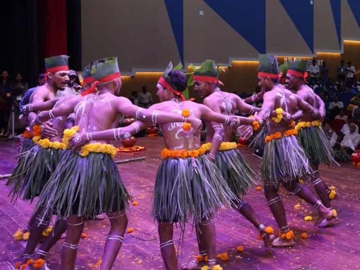 Amrit Mahotsav organized by ABVP All the senior former workers who have ...