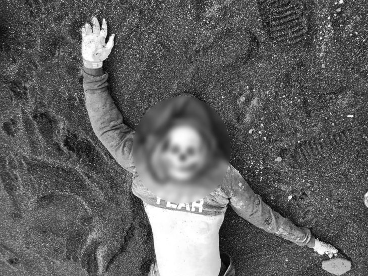 Decomposed body of young man found drowned in sea from Nani Danti ...