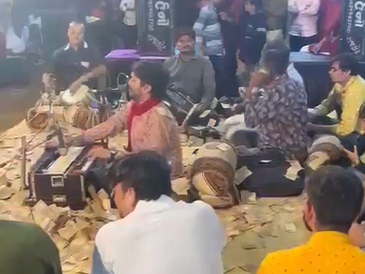 In Rajkot, Rajgor Brahmin Youth Club organized a diaara of Rajbha ...