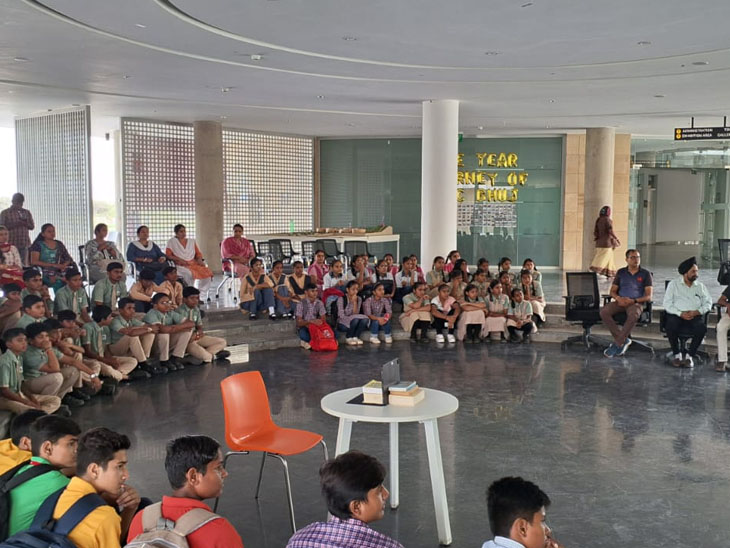 A live telecast of the launch was held at the Regional Science Center ...