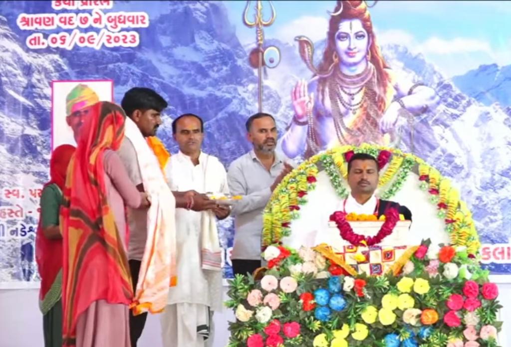 Organizing Shiva Purana Katha at Shri Muleshwar Mahadev Temple in Padan ...