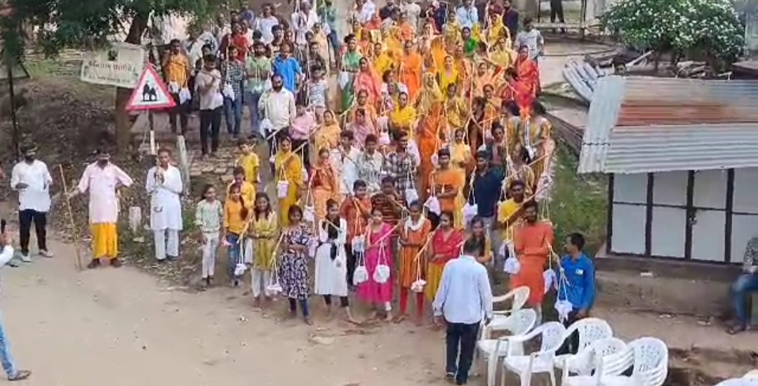 Programs including Kavadyatra, Lotus Puja were held in Chhachiyer