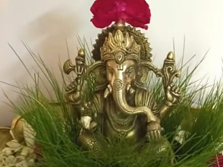 On this day Lord Ganesha is worshiped with special Durva, Rishi Kashyap ...