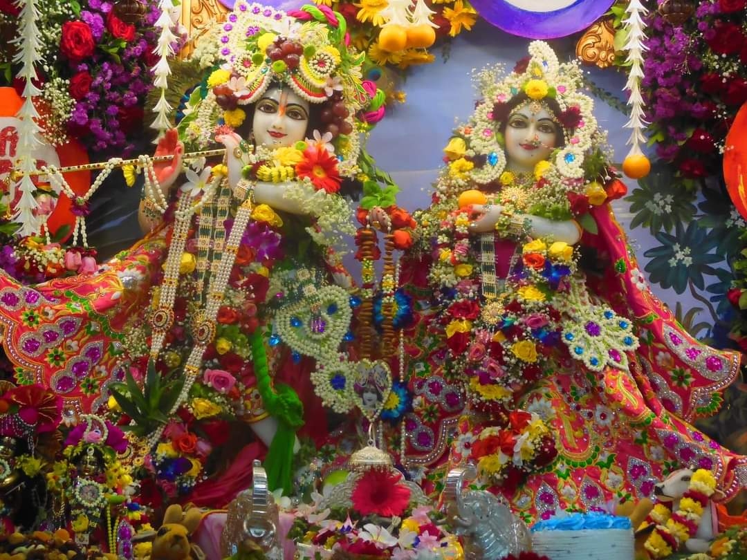 Vidyanagar ISKCON temple offers 56 dishes to Radhaji, temple premises ...