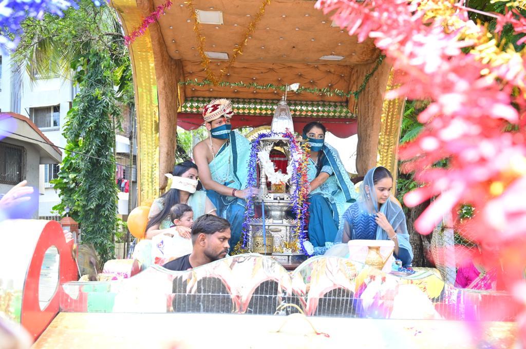 In Umargam, the three Sanghas of Jain Samaj performed Nagar Darshan to ...