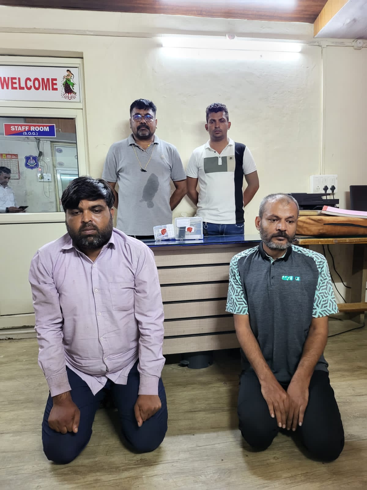 MP Isam's involvement in Valsad's pistol case | સંડોવણી: વલસાડના ...