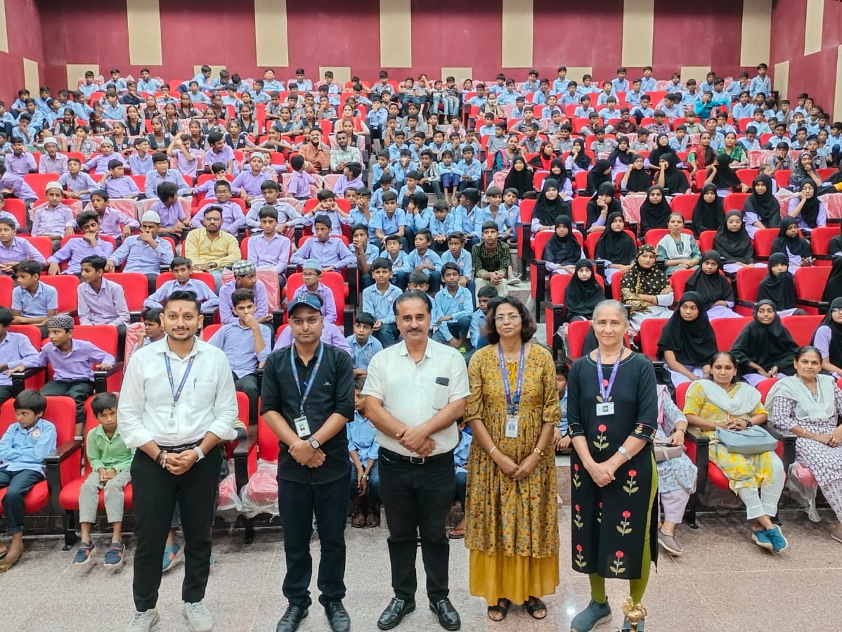 More than 500 students, teachers and public benefited from an expert ...