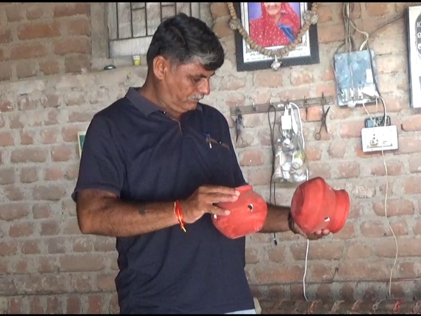 The vanishing tradition of clay garba | લુપ્ત થતાં માટીના ગરબાની પરંપરા ...