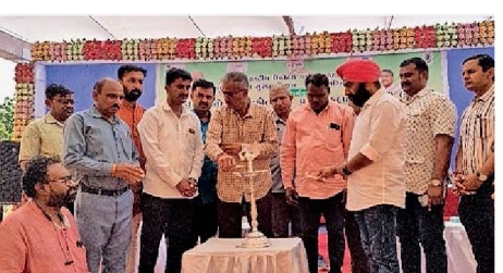 Taluka level agricultural fairs in Dayapar and Rapar provided guidance ...