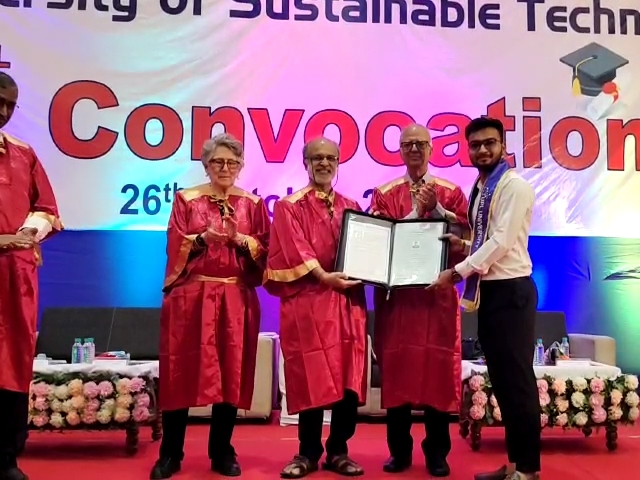 First Graduation Ceremony of UPL University in Ankleshwar; 92 students ...