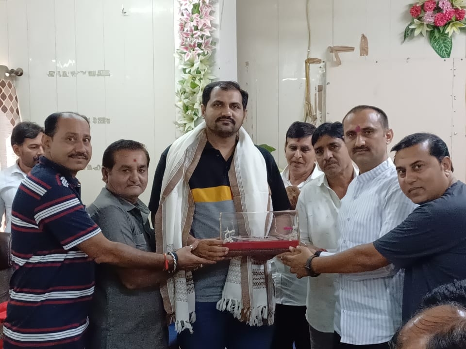Rapper Taluka Mamlatdar KR Chaudhary's Farewell Ceremony Held, Wishes ...