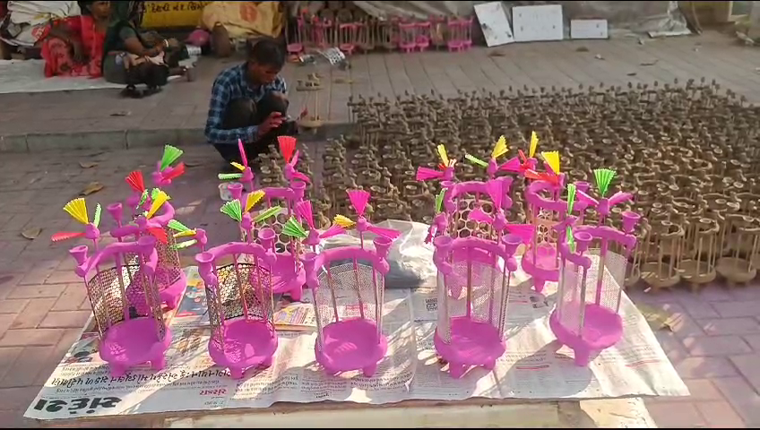 People of Sindhi community in Vadodara perform special puja-archana on ...