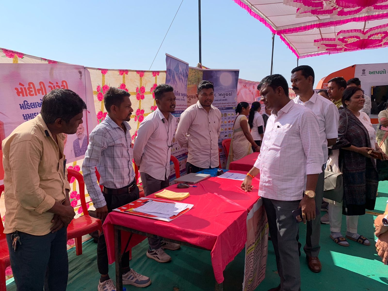 Amalgundi village of Songadh taluka of Tapi district welcomed the ...