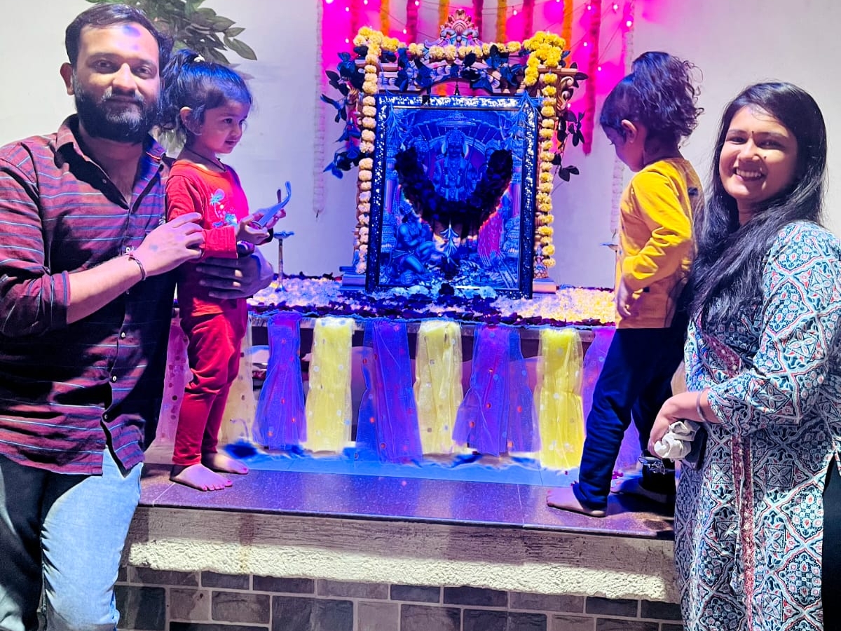 Akshat Kalash arrived at Shayona Tilak Residency-1 in Gota area of ...