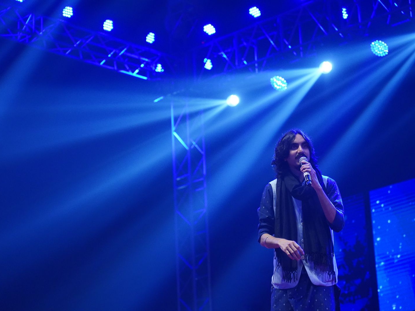 Folksinger Aditya Gadhvi's music evening enchanted people; A large ...