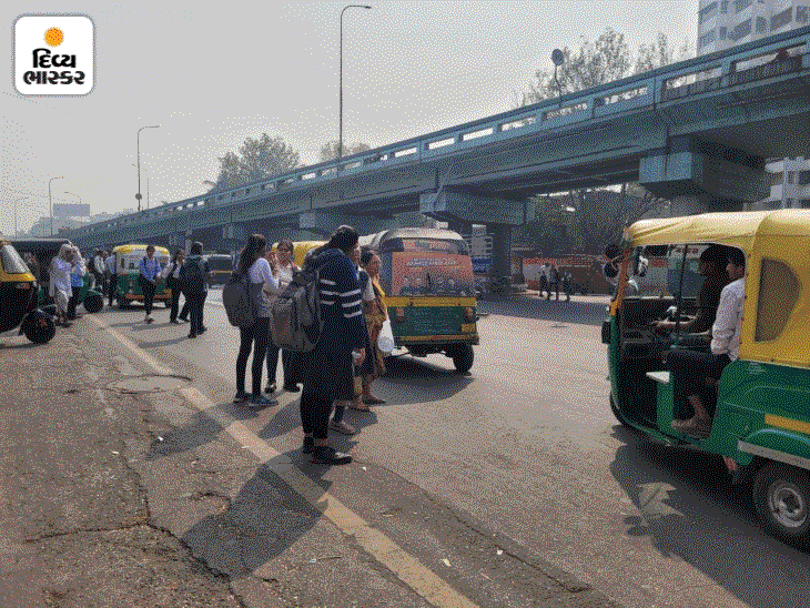BRTS and city bus drivers on strike, forced to take rickshaws to school ...
