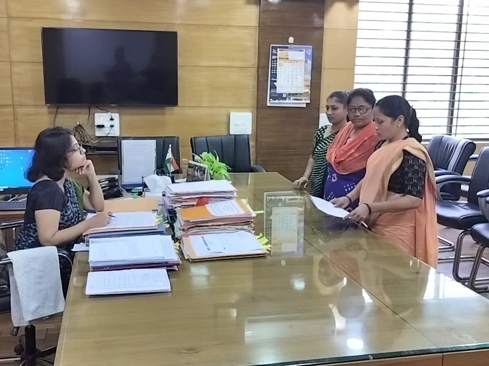 In Hanuman Bhagda area of Valsad, the municipality did not provide ...