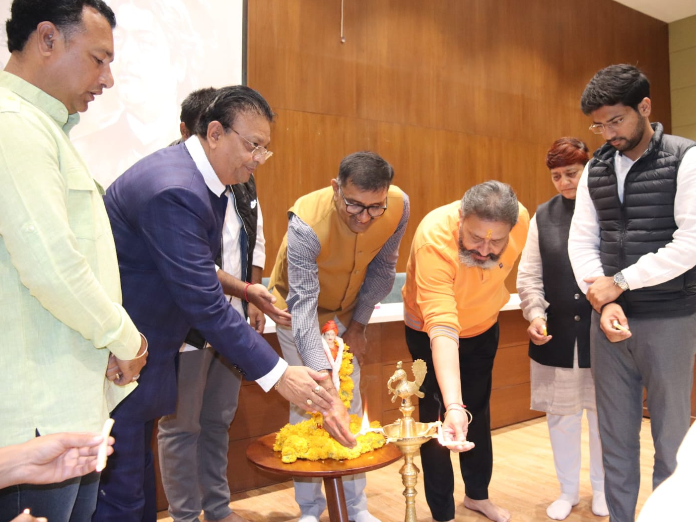 Seminar organized jointly by Swami Vivekananda Chair and ABVP at Govind ...