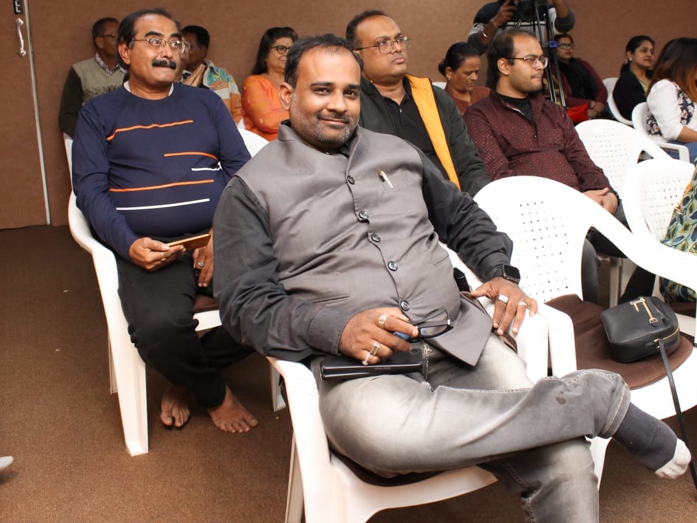 Club Millennium held its first show; Famous singer Neeraj Da, Dr ...