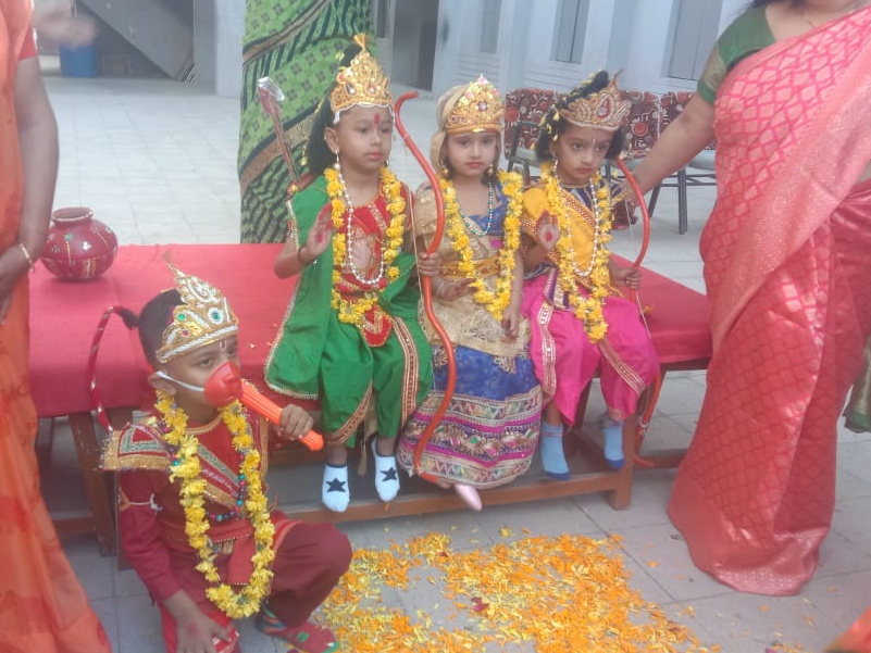 Shri V. of Mehsana. R. Karve. Prof. Pvt. A program was organized to ...