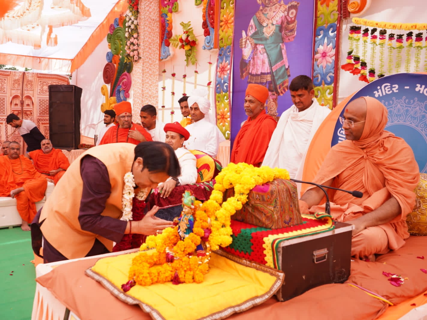 Harik festival of Siddhapur Swami Narayan temple and revival festival ...