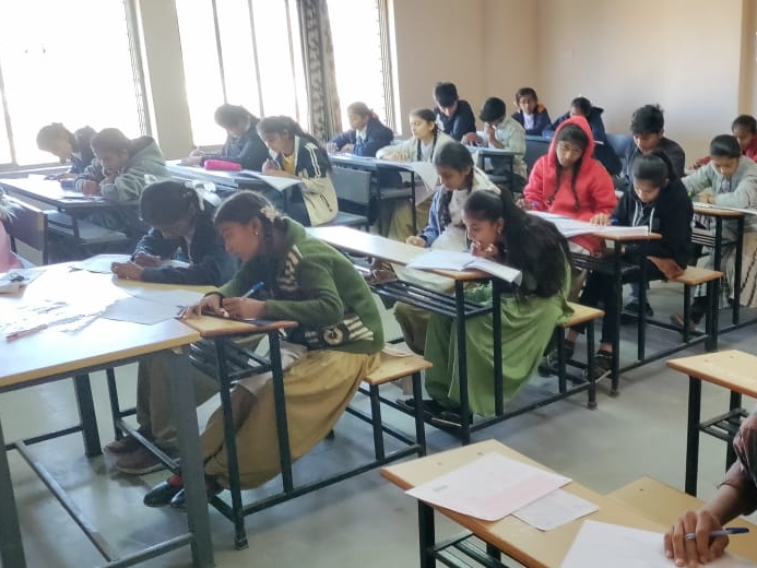 In Lakhpat's Dayapar, 47 students of class IX appeared for the aptitude ...