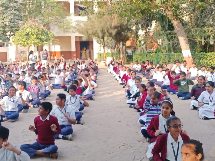 Students of Dewan-Ballubhai Primary School in Kankaria were given yoga ...