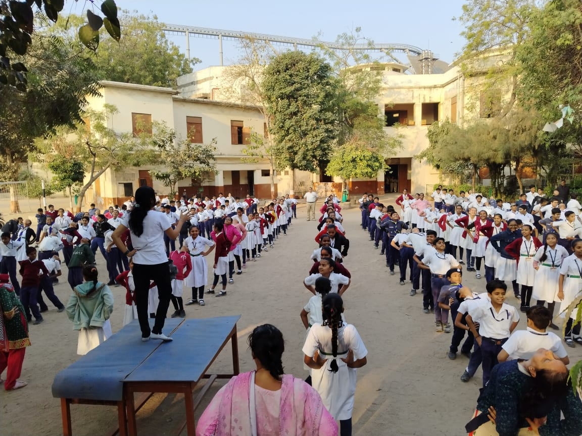 Students of Dewan-Ballubhai Primary School in Kankaria were given yoga ...