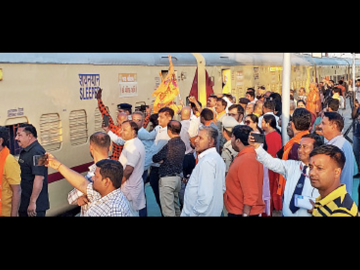 Vashishtha Rishi, Sumitra Mata, Shabari Mata, Bharatji, Nal Neel ...