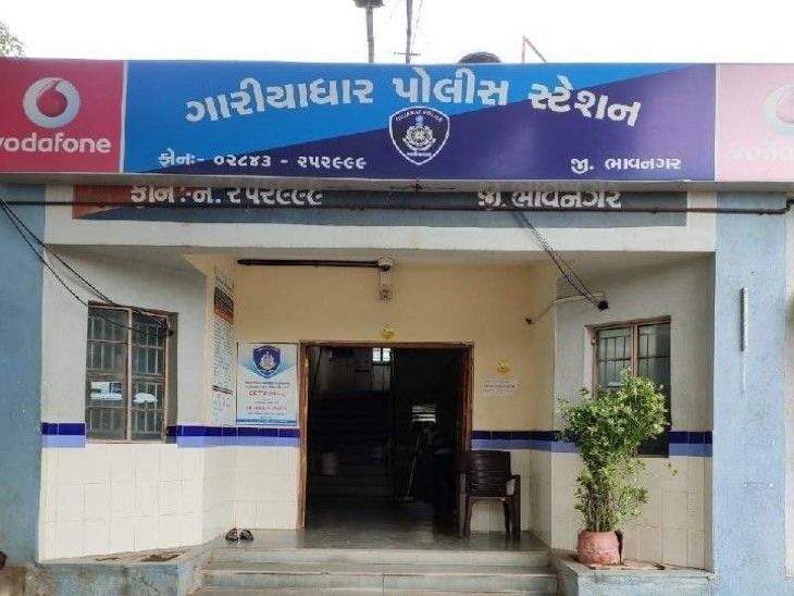 The usurers of Gariadhar's Parvadi village turned ruthless, threatening ...