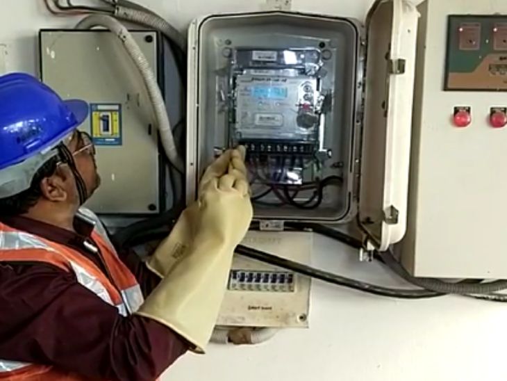 For the first time in Gujarat, PGVCL has installed smart prepaid meters ...